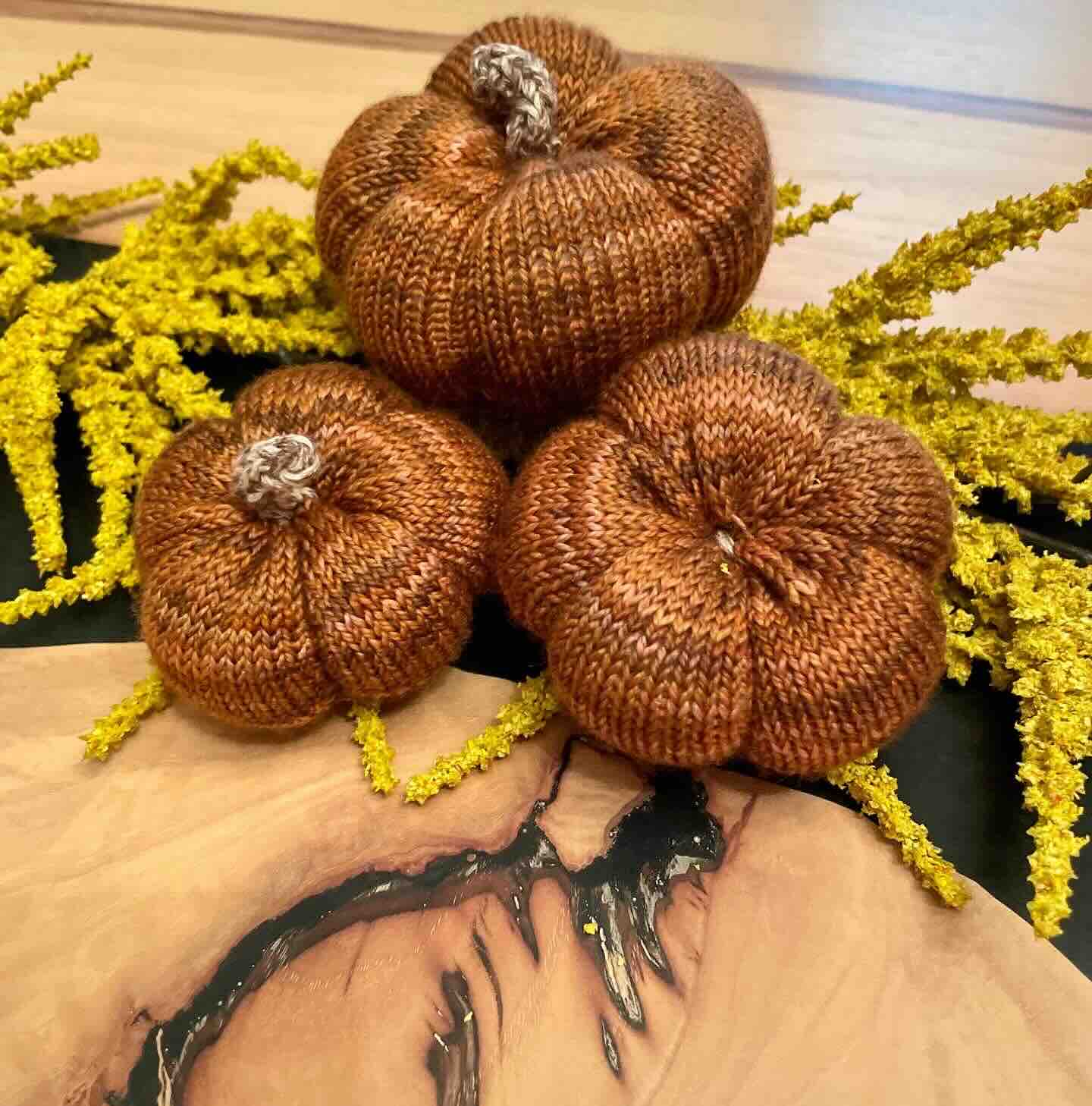 Mini Pumpkin Kits | Four Purls Yarn Shop